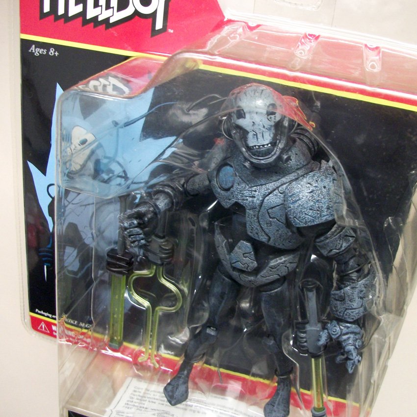 Hellboy Alien 7" comic action figure brand new sealed mike mignola ...
