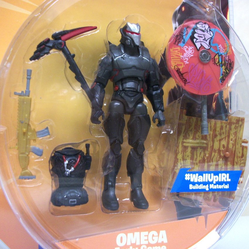 Fortnite Omega 3.75" figure epic early game survival kit video black ...