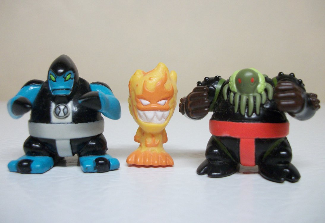 Mini figures lot Ben 10 Muscle Master Shifu sumo slammers micro action ...