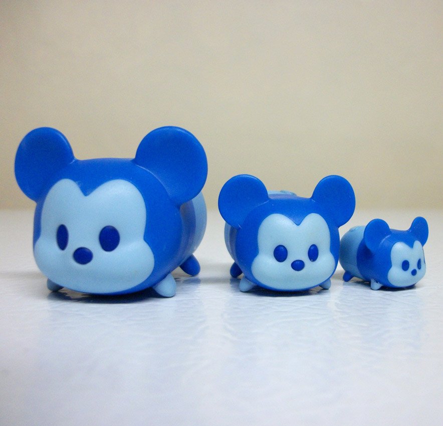 Disney Tsum Tsum Mickey Mouse lot blue Color Pop Series 4 small medium ...