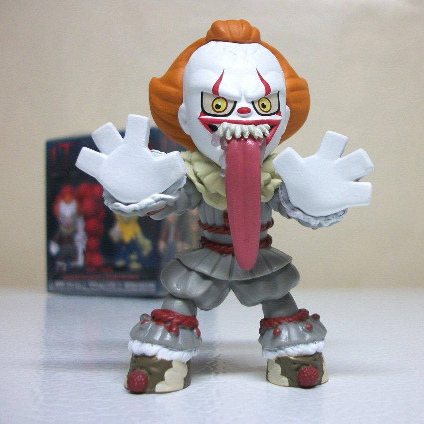 Pennywise w/ long tongue IT Chapter Two Funko Mystery Mini 2 funhouse ...
