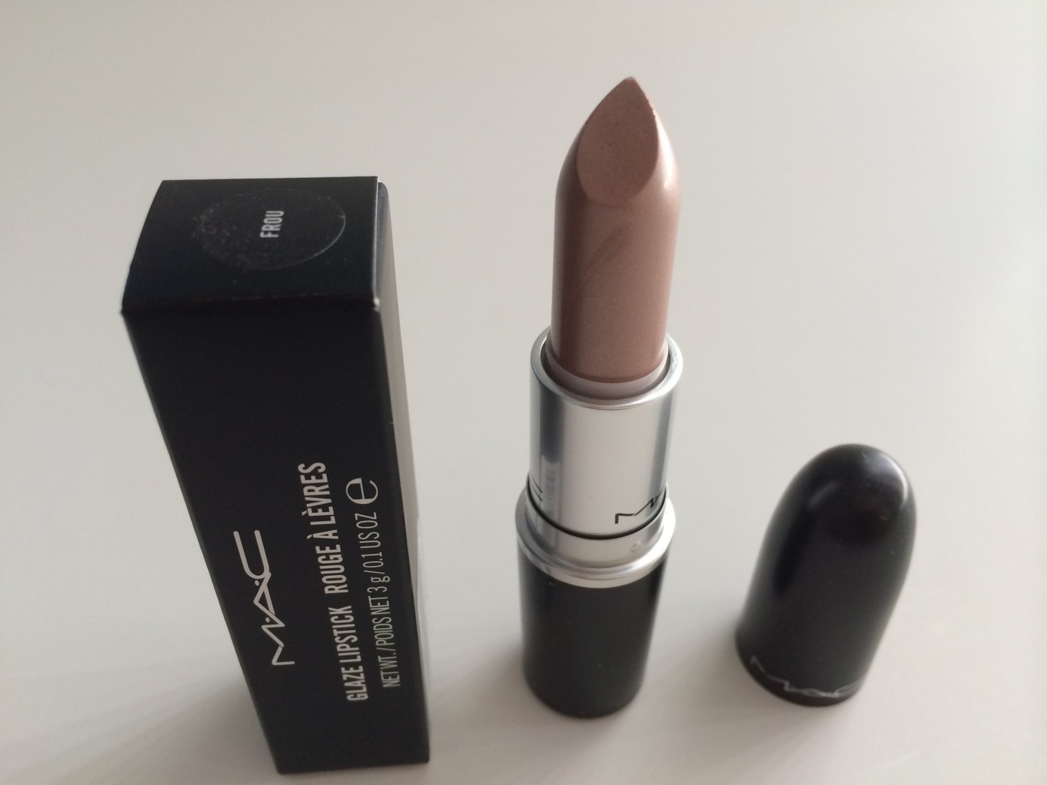 MAC Glaze Lipstick - Frou (BNIB)