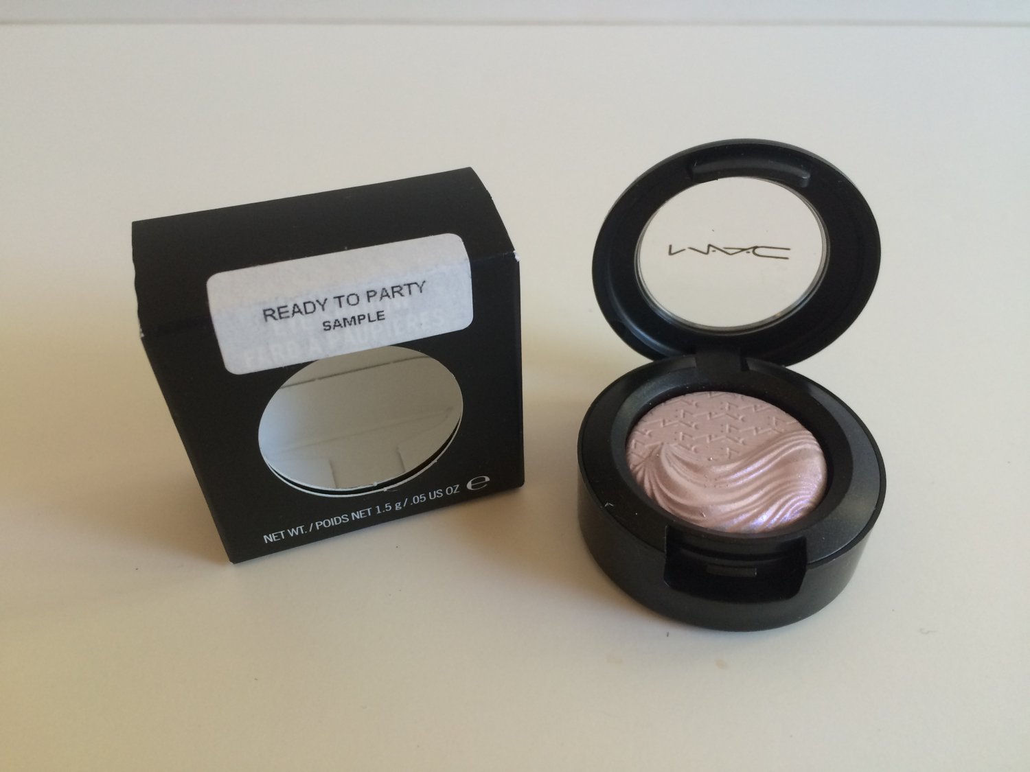 MAC Extra Dimension Eyeshadow - Ready to Party (Boxed, Marked Sample)