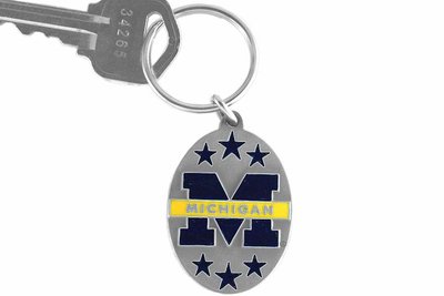 SWW14884KC - UNIVERSITY OF MICHIGAN WOLVERINES KEY CHAIN