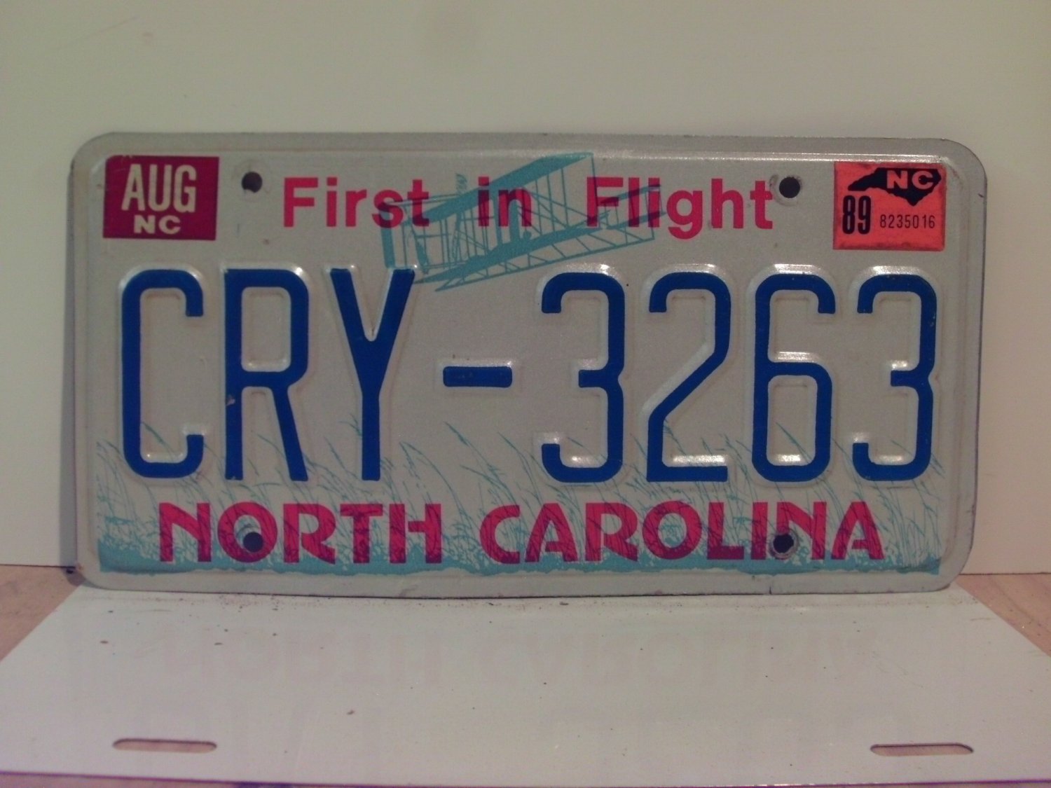 1989 North Carolina NC First in Flight License Plate CRY-3263 NCY4