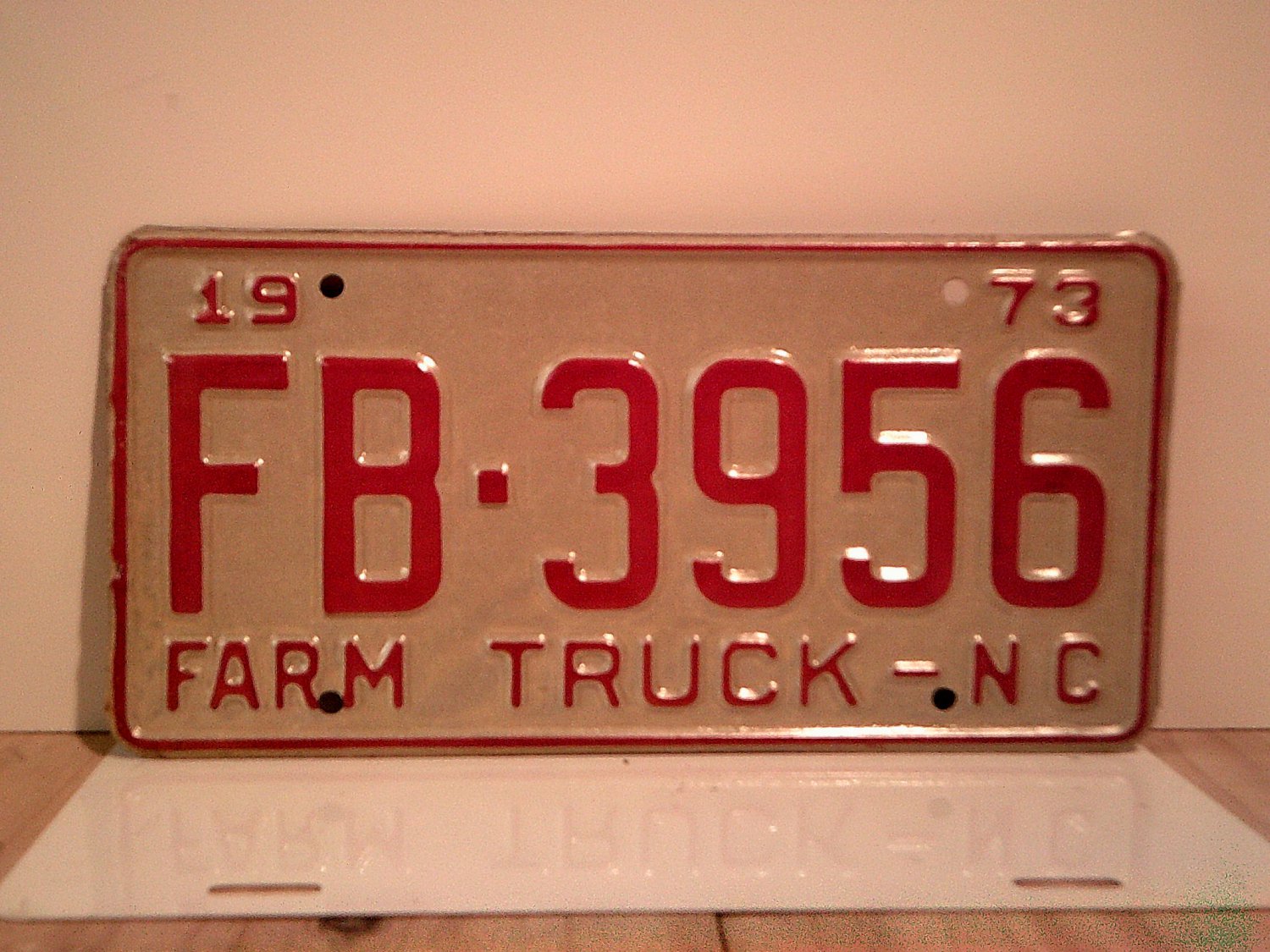 1973 North Carolina NC Farm Truck License Plate FB-3956 Mint NCF1