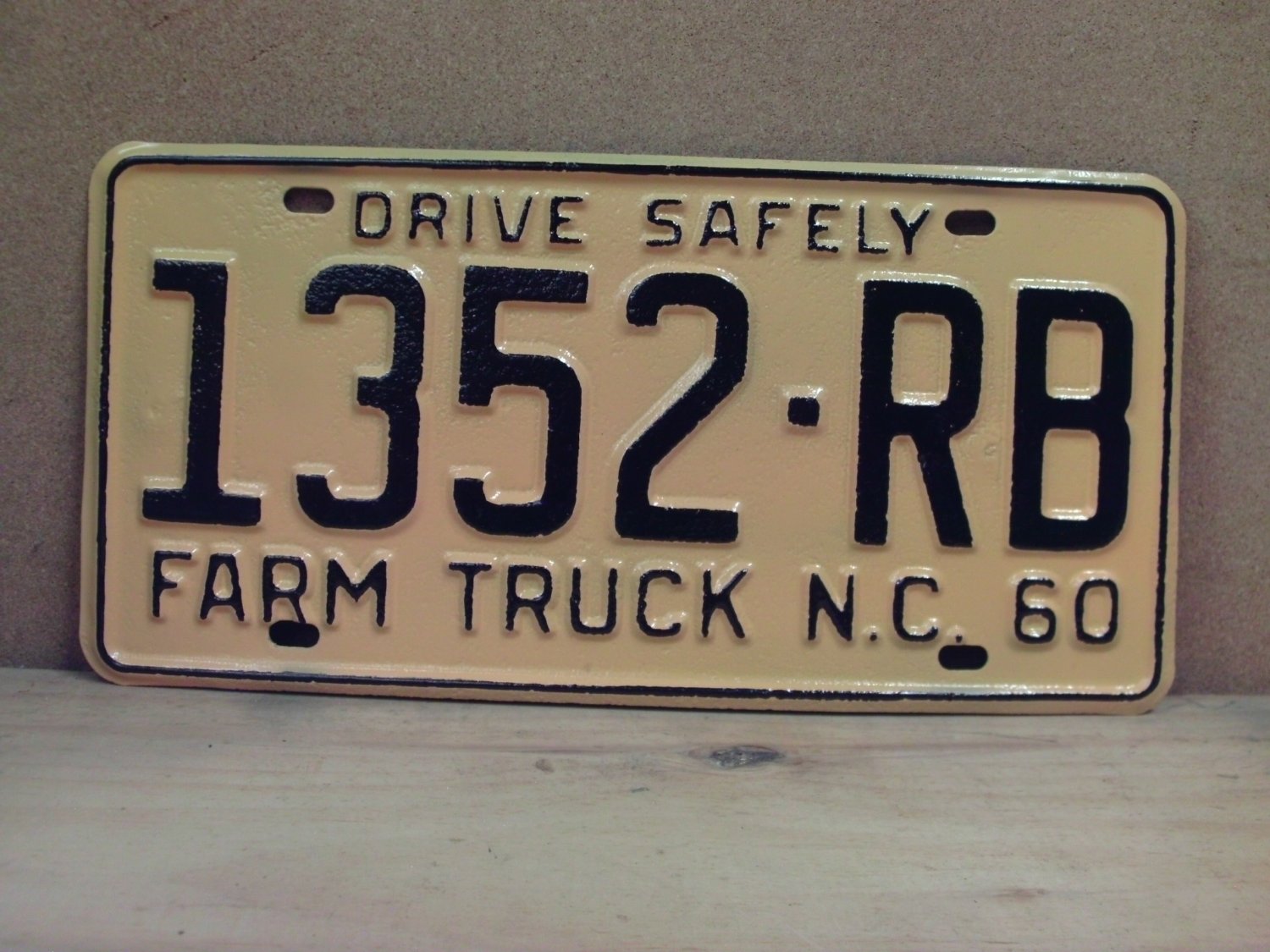 1960 North Carolina NC Farm Truck License Plate 1352-RB VG Repainted NCF1