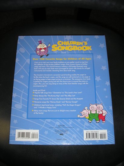 CHILDREN'S SONGBOOK WITH CD (Spiral-bound) by EDITORS OF READER'S DIGEST!