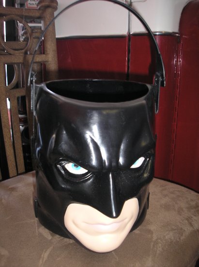 BATMAN TRICK OR TREAT BASKET/BUCKET/PAIL by RUBIES - GREAT GIFT ...