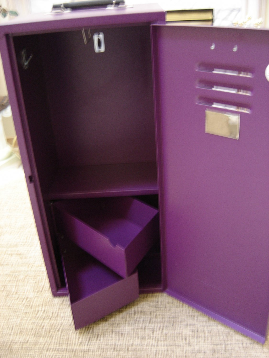 AMERICAN GIRL SCHOOL LOCKER 1996 - PURPLE HEAVY METAL, RETIRED 2000 ...