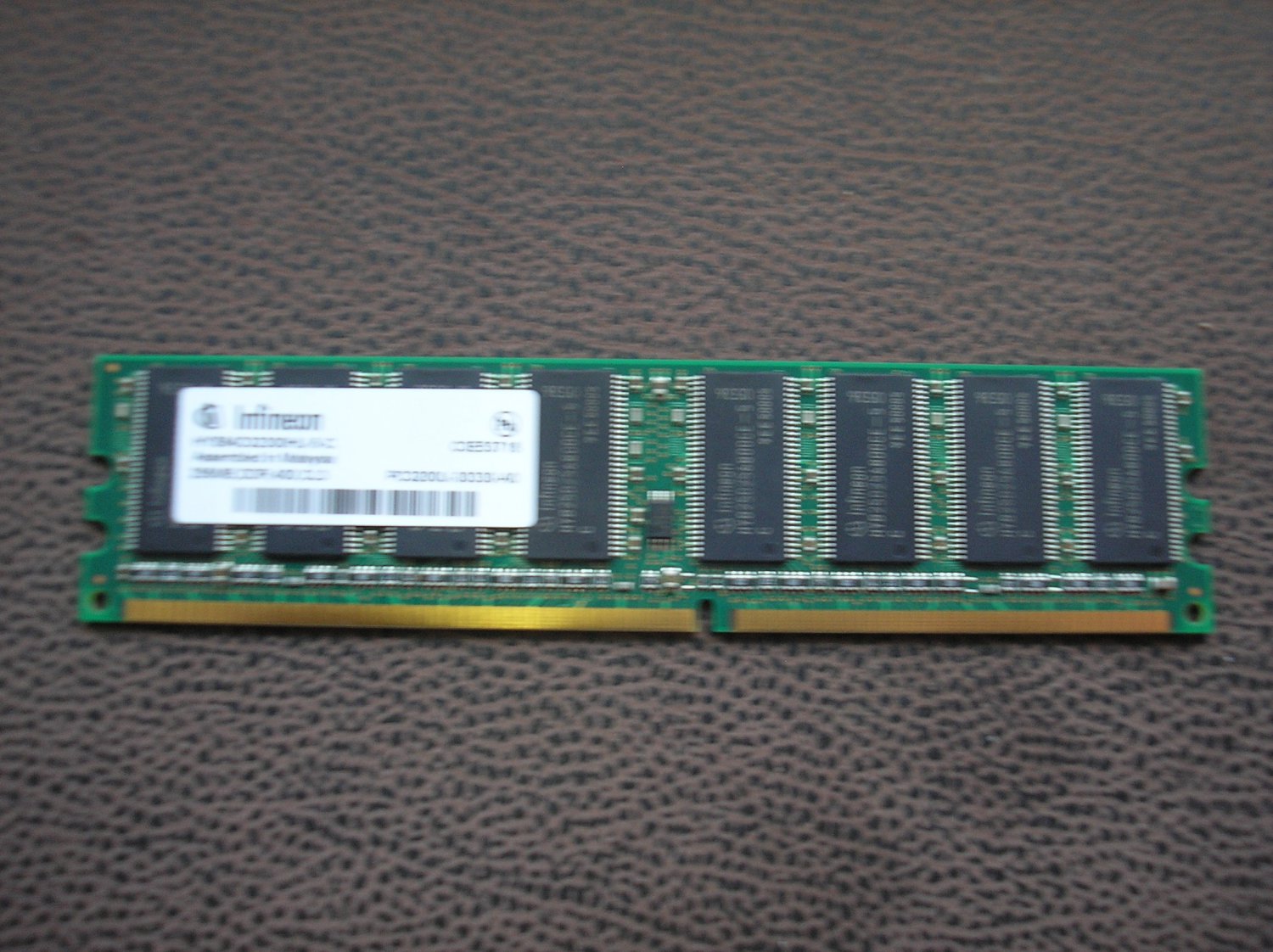 INFINEON 256MB DDR 400 CL3 HYS64D32300HU-5-C PC3200U-30330A0 RAM STICK!