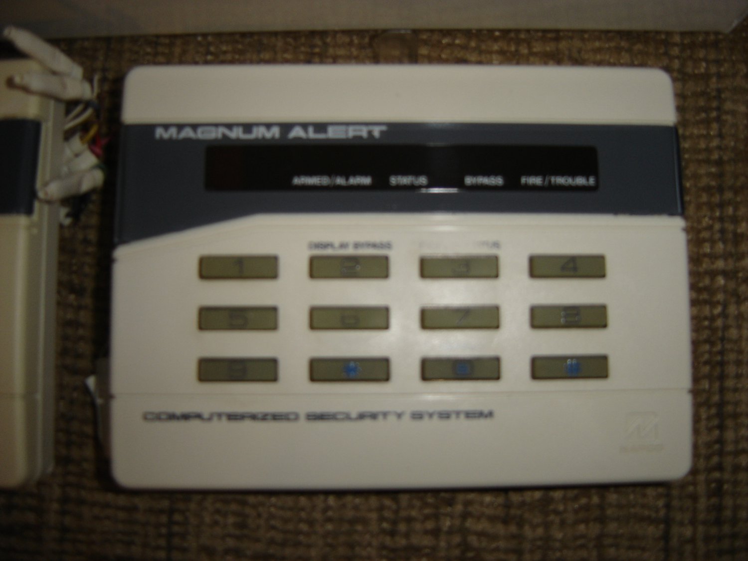 NAPCO MAGNUM ALERT 1008LK/1008LKDL FIRE ALARM PANEL & 2 RP1054D KEYPADS!