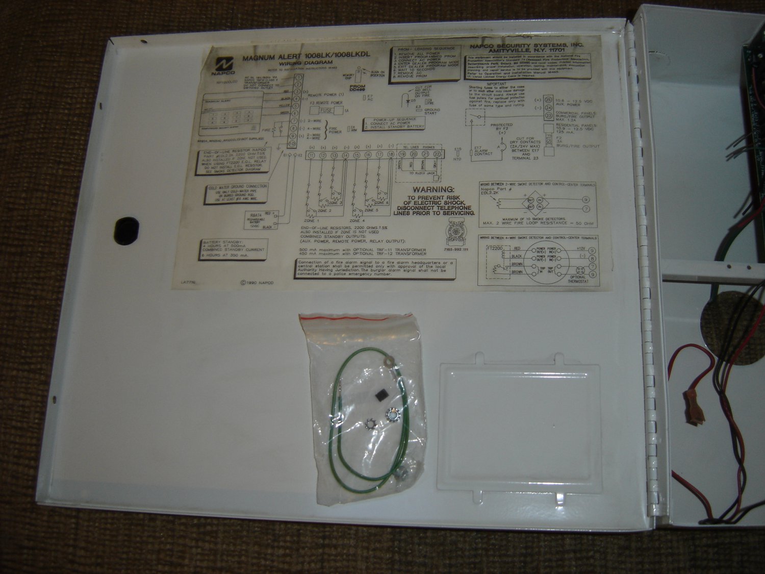 NAPCO MAGNUM ALERT 1008LK/1008LKDL FIRE ALARM PANEL & 2 RP1054D KEYPADS!