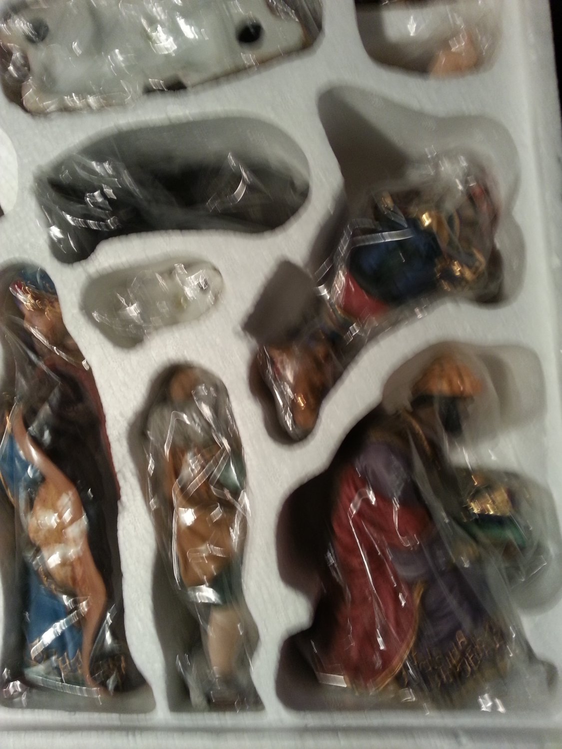 KIRKLAND SIGNATURE 13 PIECE PORCELAIN NATIVITY SET - HAND PAINTED with ...