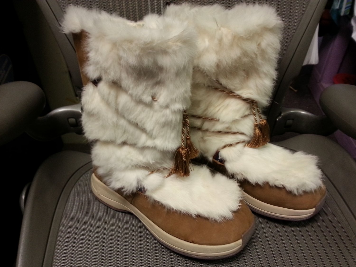 ULU Akna Women's Boots-100% waterproof inner bootie-PrimaLoft ...