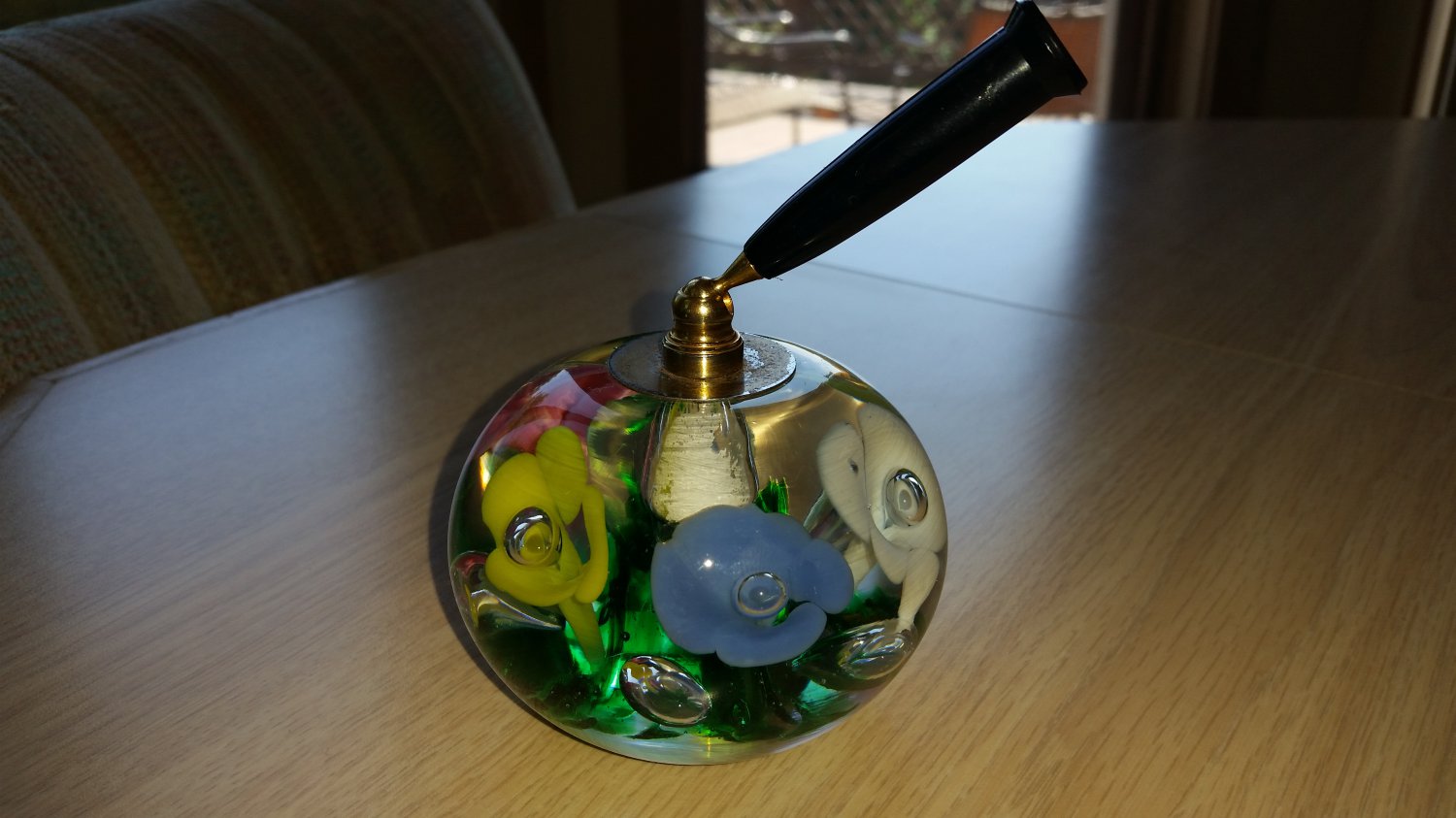 Vintage St. Clair Art Glass Paperweight Pen Holder - Pretty Pastel FLowers!