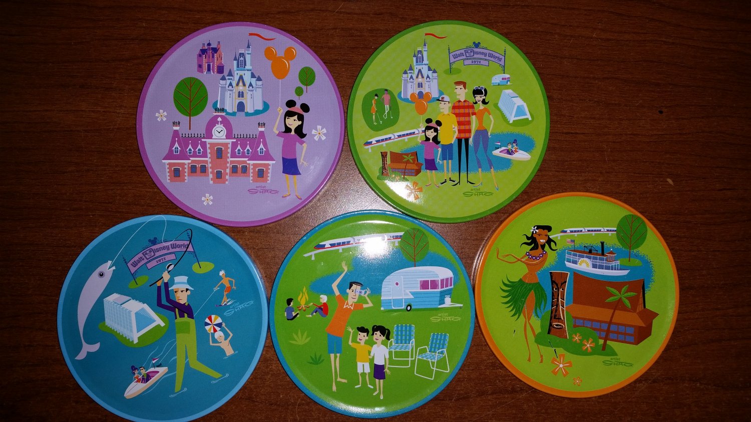 Walt Disney World - 40th Anniversary Collection - Shag Artwork Drink ...