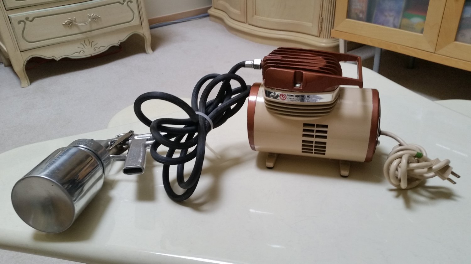 Thomas Industries SPRAYIT Model #600-8 Paint Sprayer Gun, Air ...