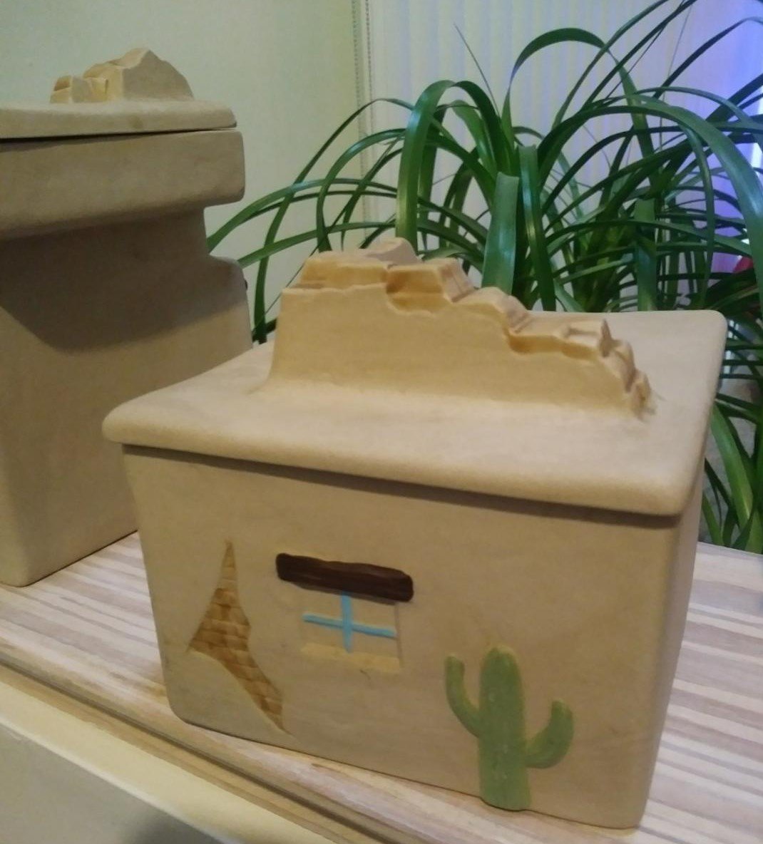 Native American Navajo Pueblo Southwestern New Mexico House Casita ...