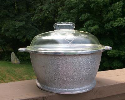 Vintage Guardian Service Aluminum Cookware 4 QT Curved Pot/Dome Cooker!