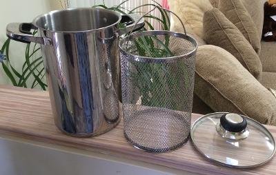 Oneida 'Immaculate' Tall 18/10 Stainless Steel Spaghetti Pot with Mesh ...