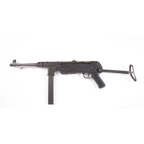 German WWII Submachine Gun