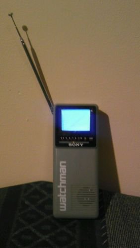 TESTED Vintage Sony Watchman 5D-10A Flat Black & White CRT TV