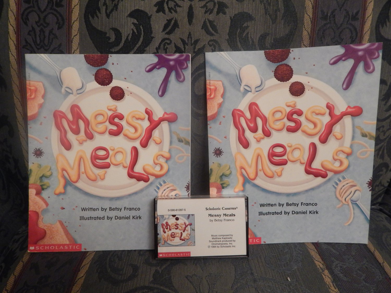 Messy Meals audio book kit