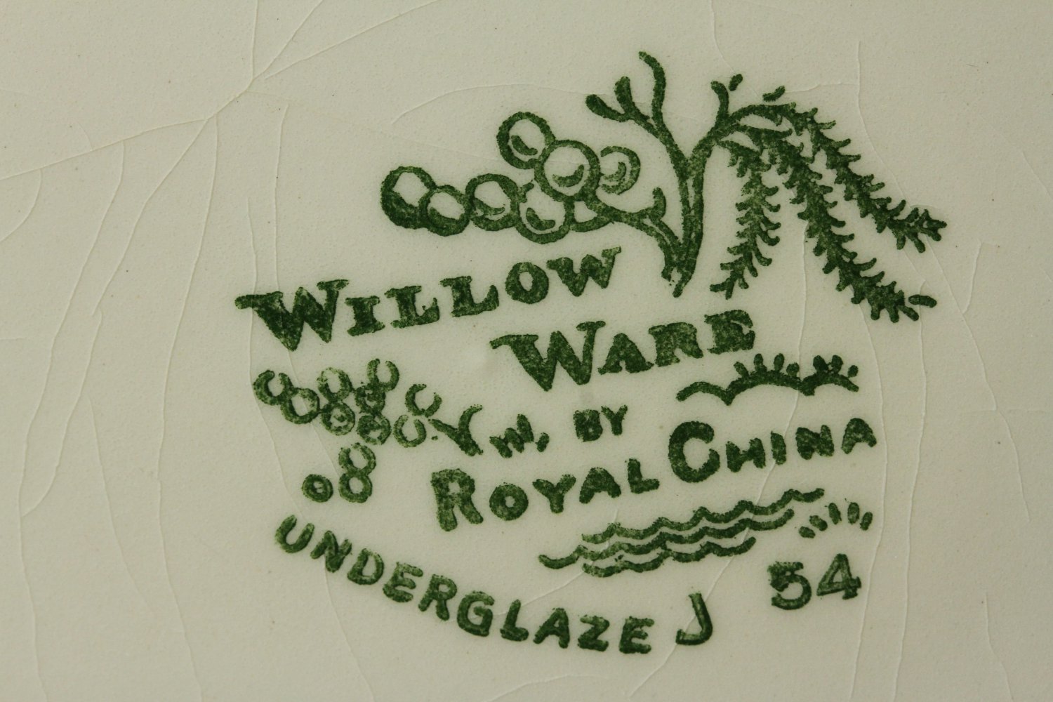 Royal China Willow Ware Blue Willow Plates four Vintage underglaze