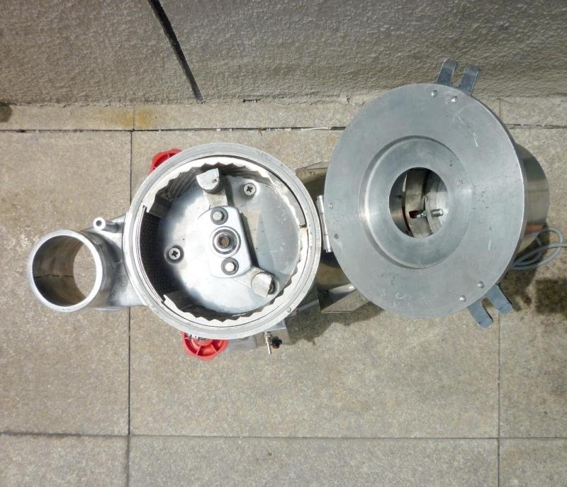 30kg/h Automatic desktop continuous Hammer Mill Herb Grinder, pulverizer