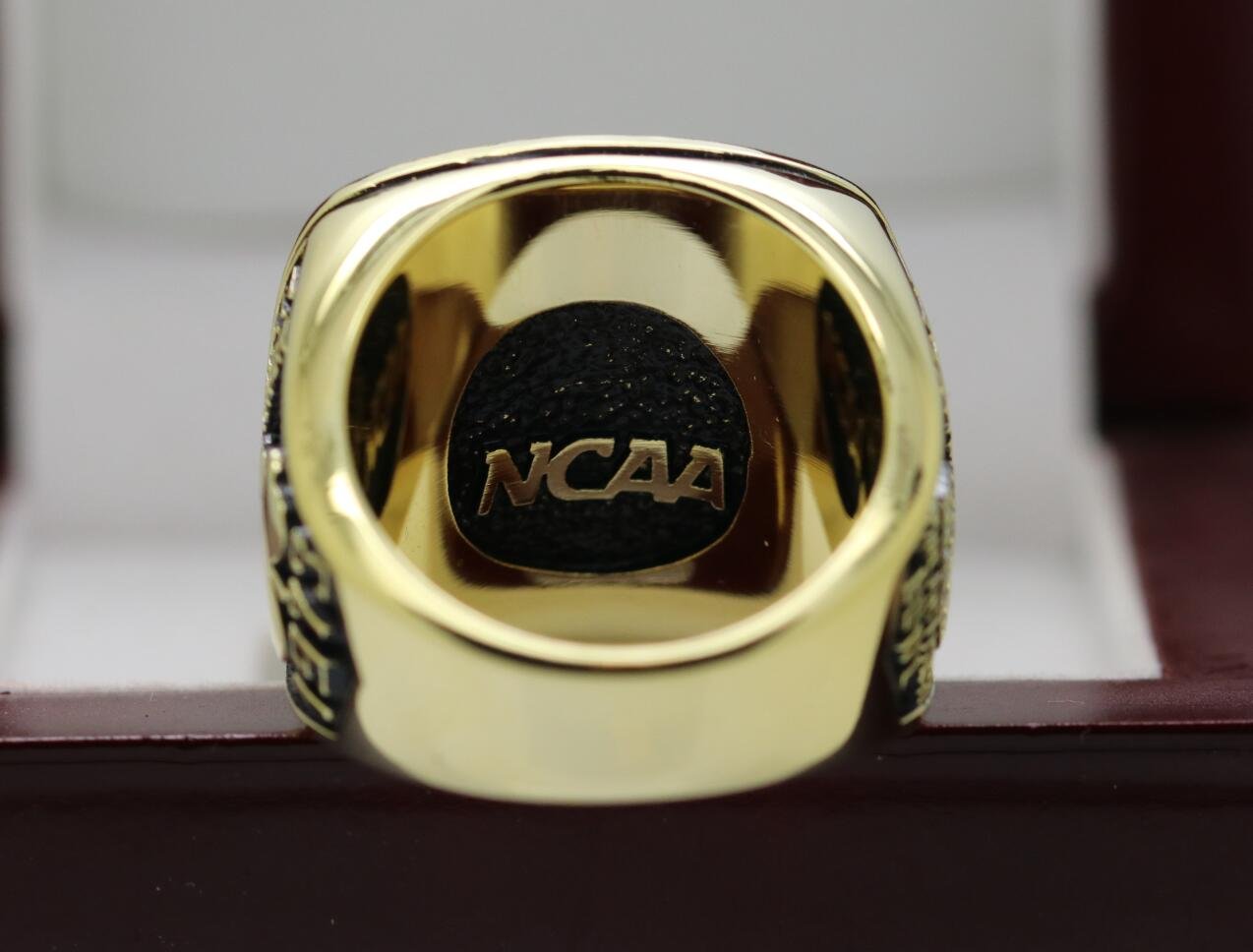 1973 Notre Dame Fighting Irish Football NCAA National championship ring ...