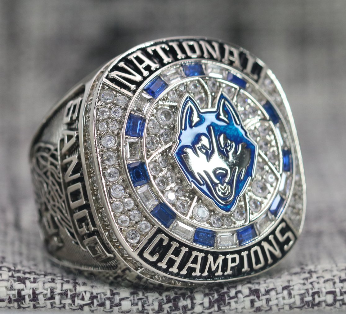 Connecticut Huskies UCONN 2023 Basketball NCAA Championship ring 7-16S