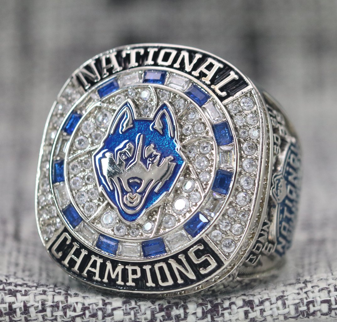 Connecticut Huskies UCONN 2023 Basketball NCAA Championship ring 7-16S