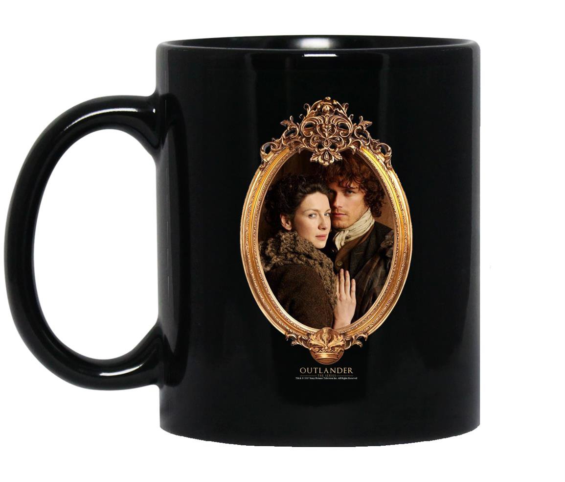 Outlander claire jamie frame Mug Black