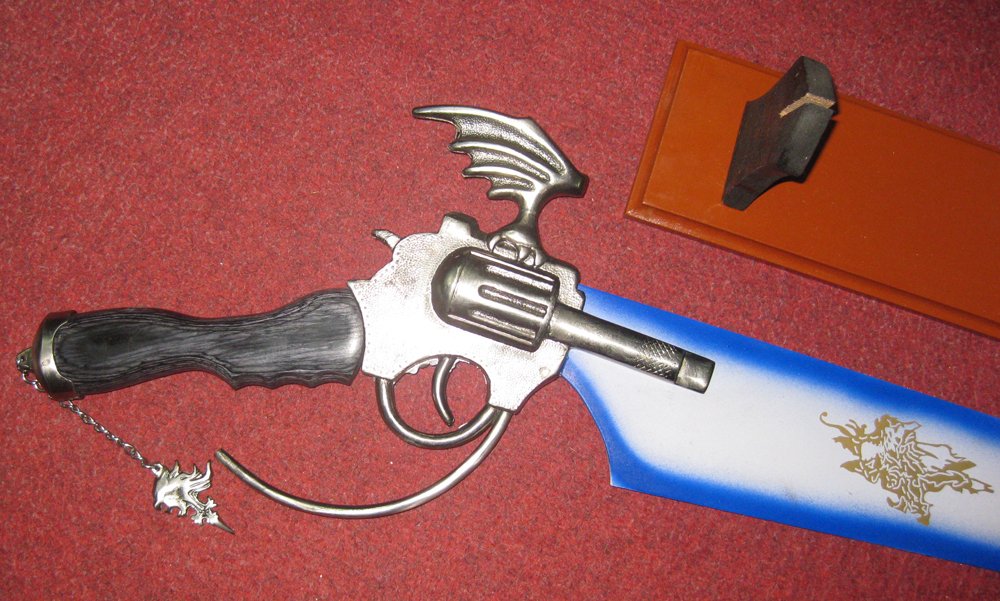 Lionheart Gunblade Sword Winged Final Fantasy VIII