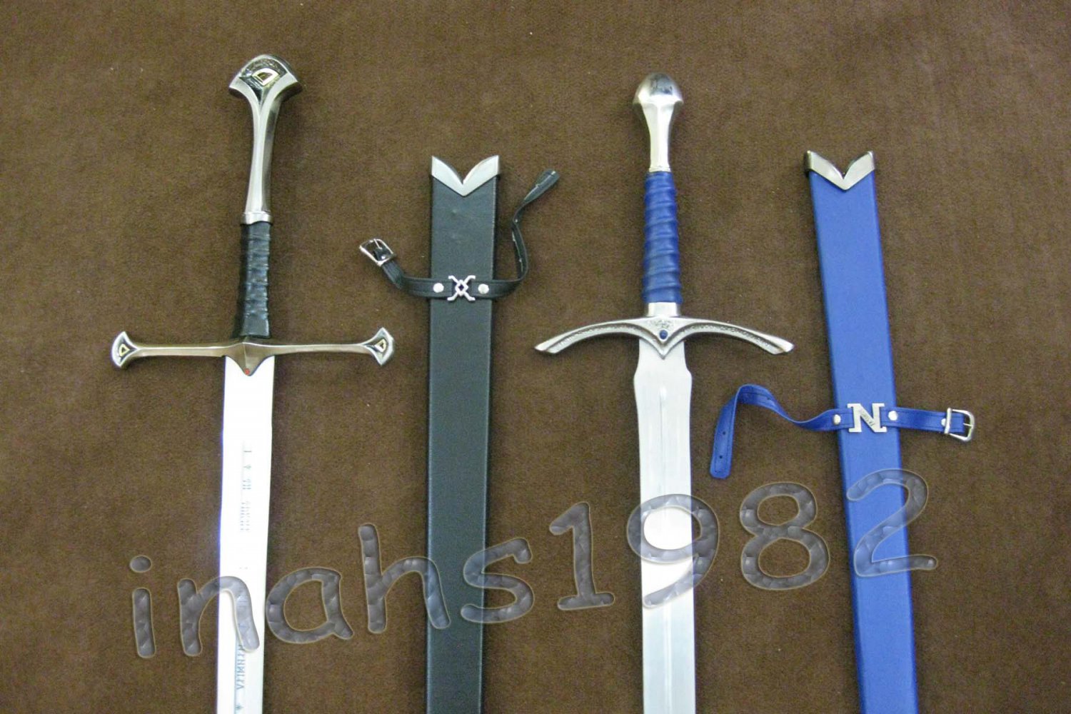 LORT Anduril Sword of Aragorn + LOTR Glamdring Sword of Gandalf