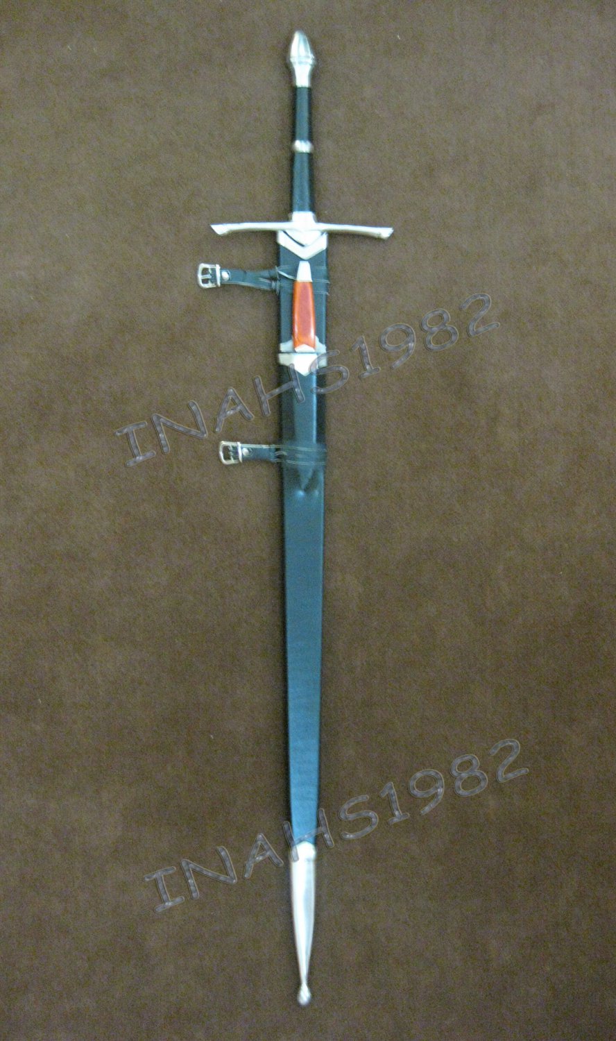 Aragorn Strider Sword with knife from LOTR+Wall Plaque