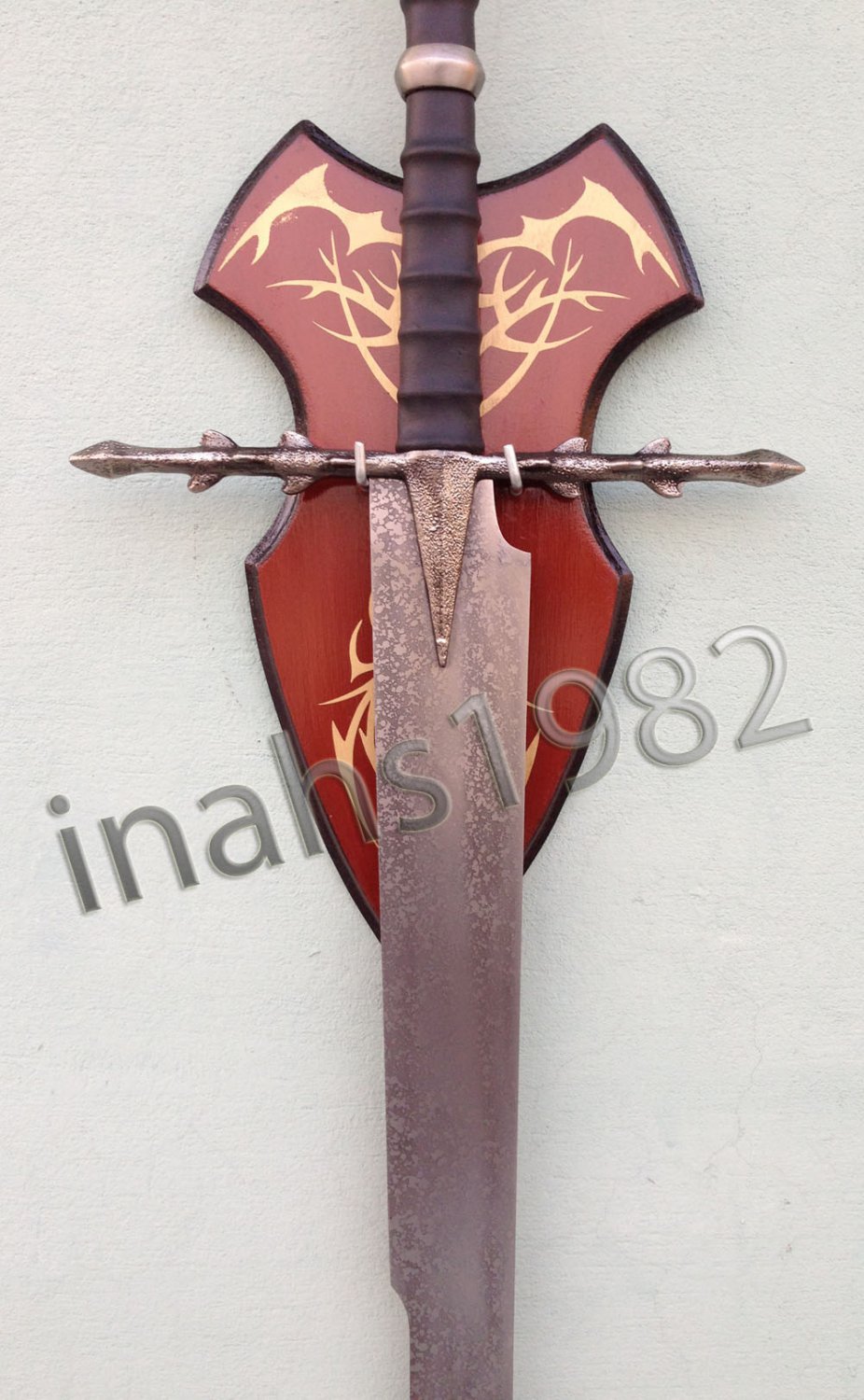 Ringwraith Swords from Lord of The Rings with Wall Plaque