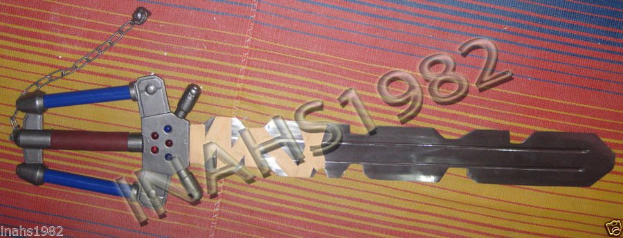 Kingdom Hearts Sora Fenrir Keyblade With Display Wooden Stand