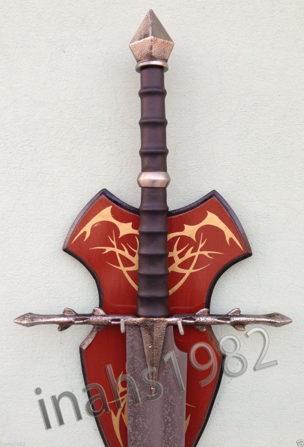 Witch King Sword + Ringwraith Swords from Lord of The Rings with Wall ...