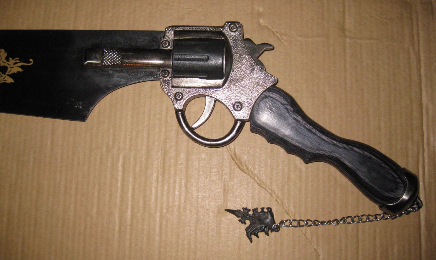 Final Fantasy VIII Squall's FUNCTIONAL Gunblade + Masamune Sephiroth's ...