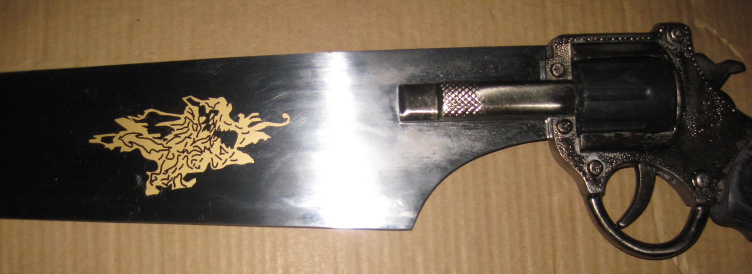 Final Fantasy VIII Squall's FUNCTIONAL Gunblade + Masamune Sephiroth's ...