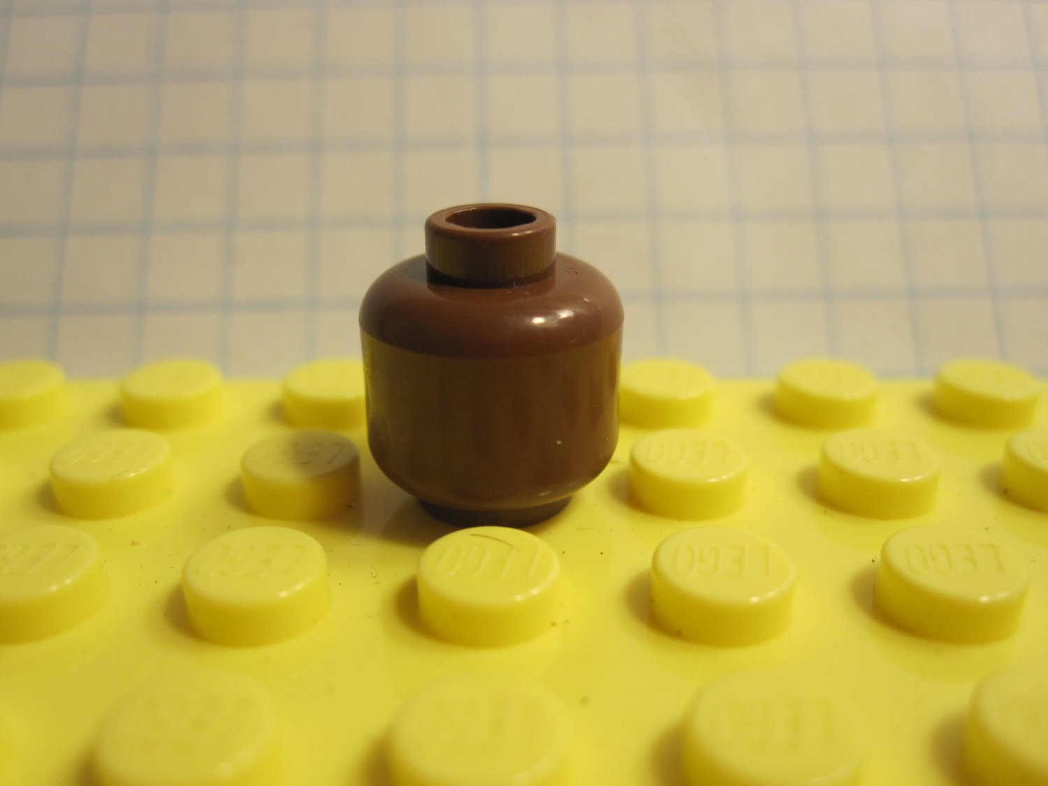 Lego Head #3626: Reddish Brown- Plain