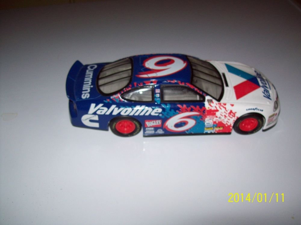 Racing Champions Preview NASCAR #6 Valvoline/Cummins Diecast Car 1/24