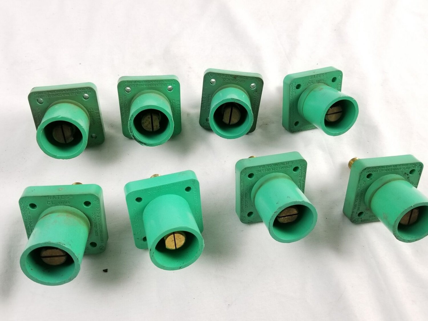 Bates CL Series-Panel Mount CAM Connectors