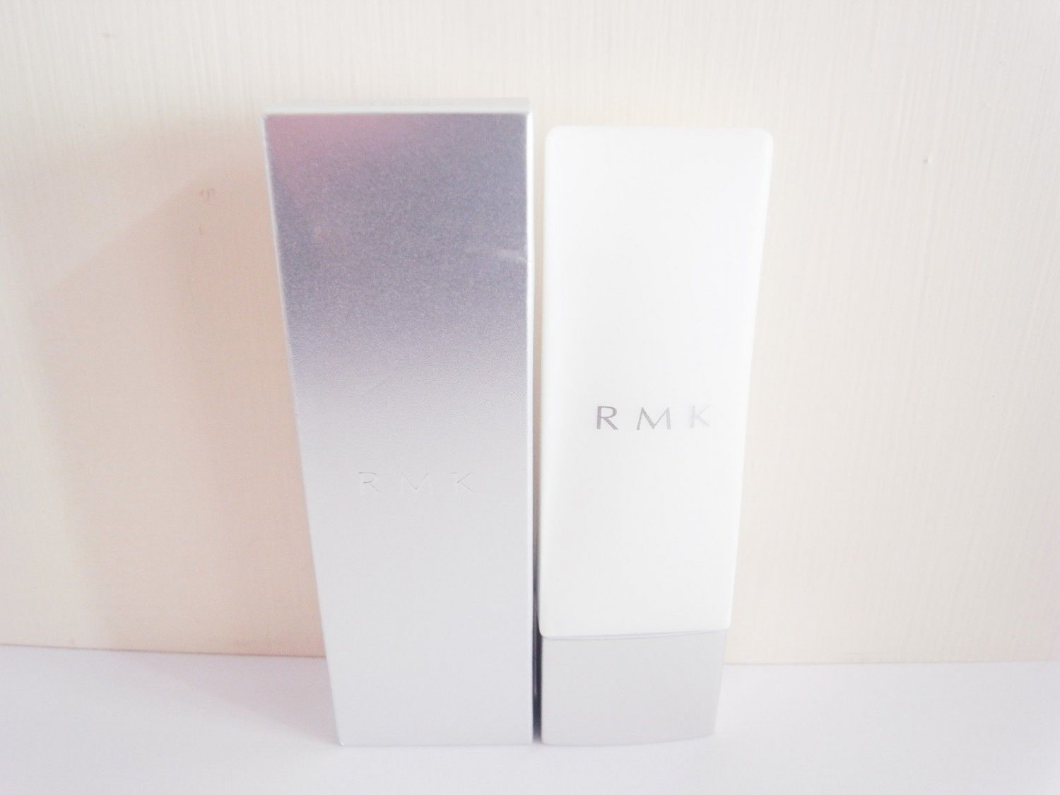 RMK Long Lasting UV SPF45 PA++++ 30ml new in box