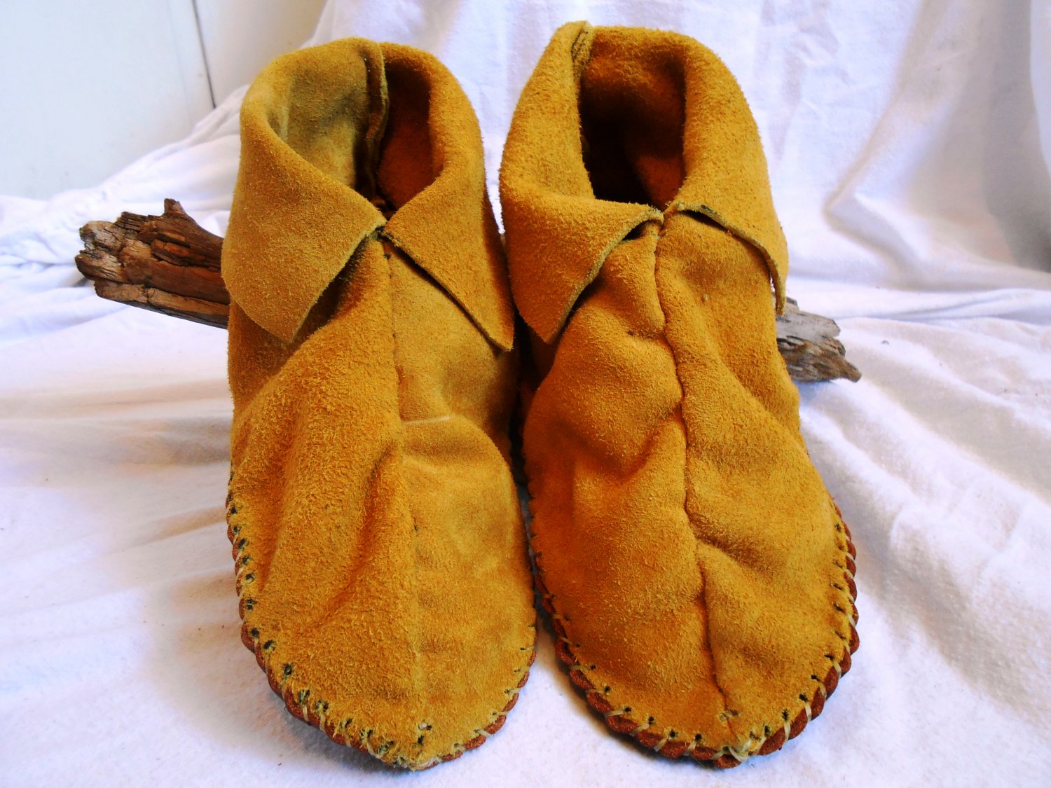 Short Moccasins, Center Seam,
