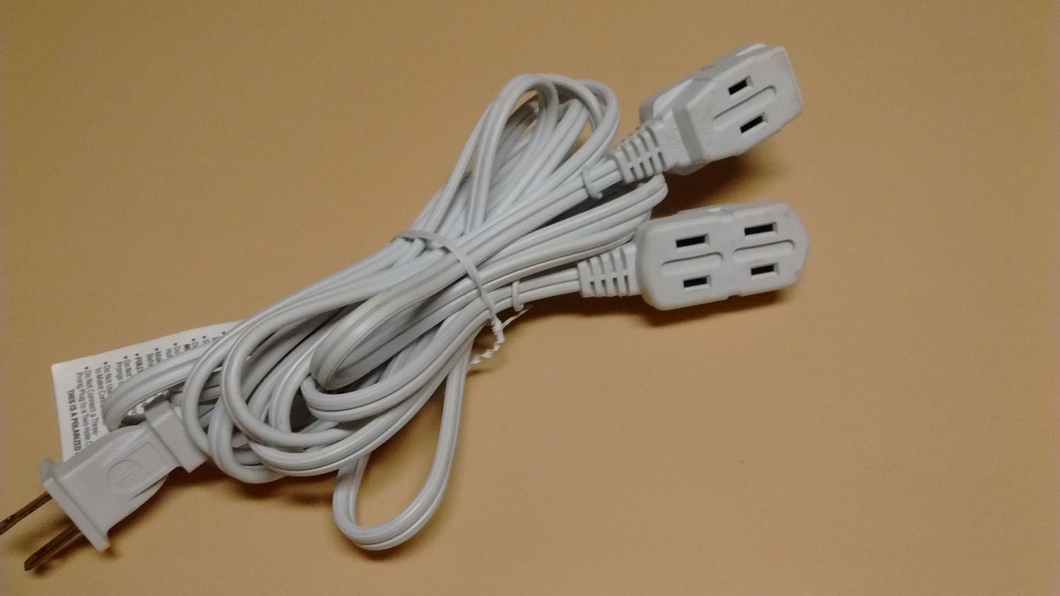 Jason E184278 K-3 Single Male to Dual Female 6 Plug 6 Ft. White ...