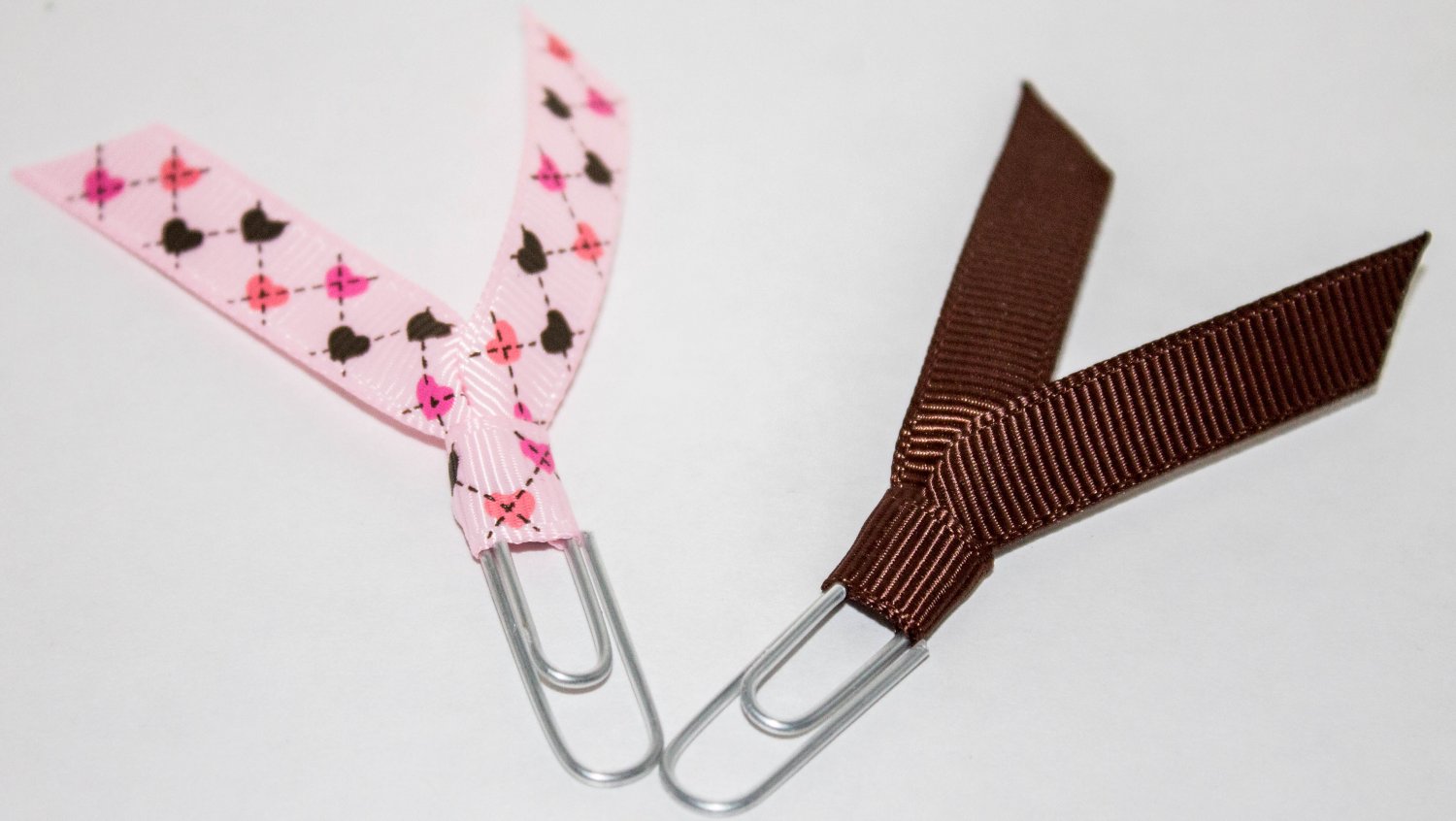 Heart Paper Clip Bookmarks