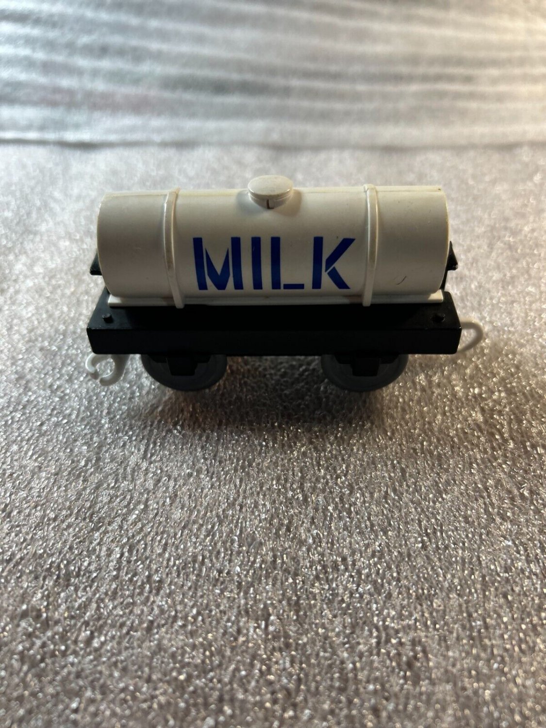 Thomas and Friends Milk Tanker Plastic Train Car TrackMaster L-42